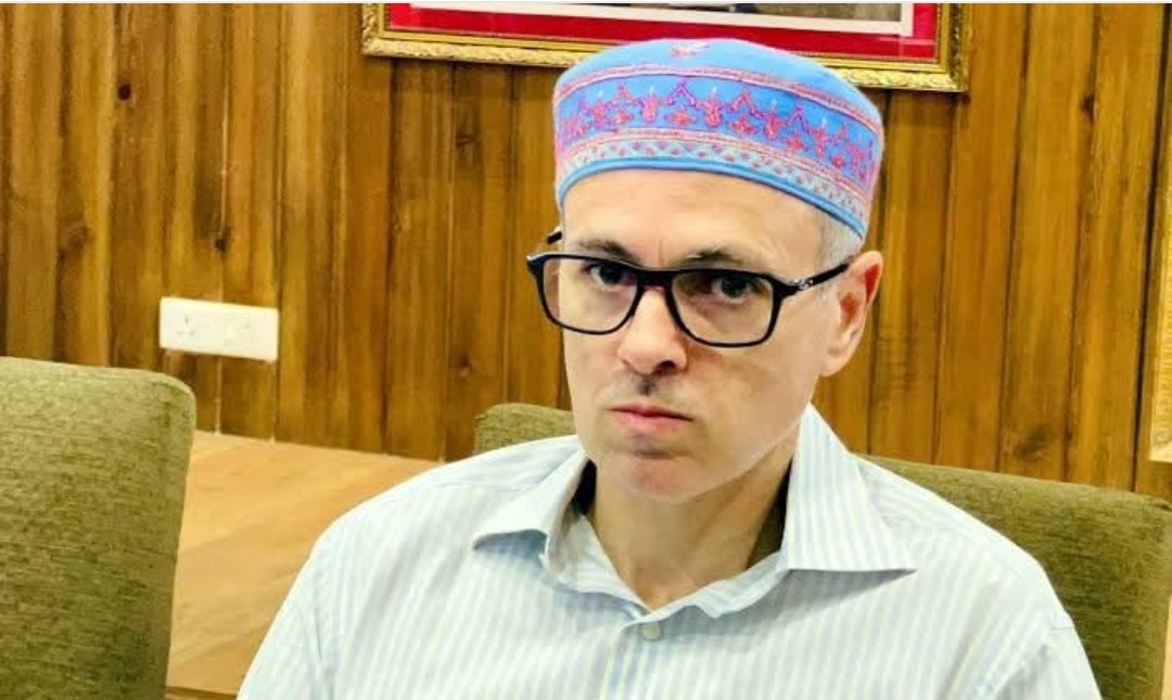 Divorce case: SC directs Omar Abdullah, wife to sit together, resolve ...
